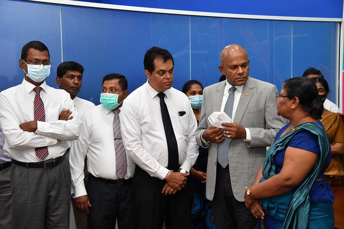 New Secretary to the Ministry of Ports and Shipping assumes duties ...